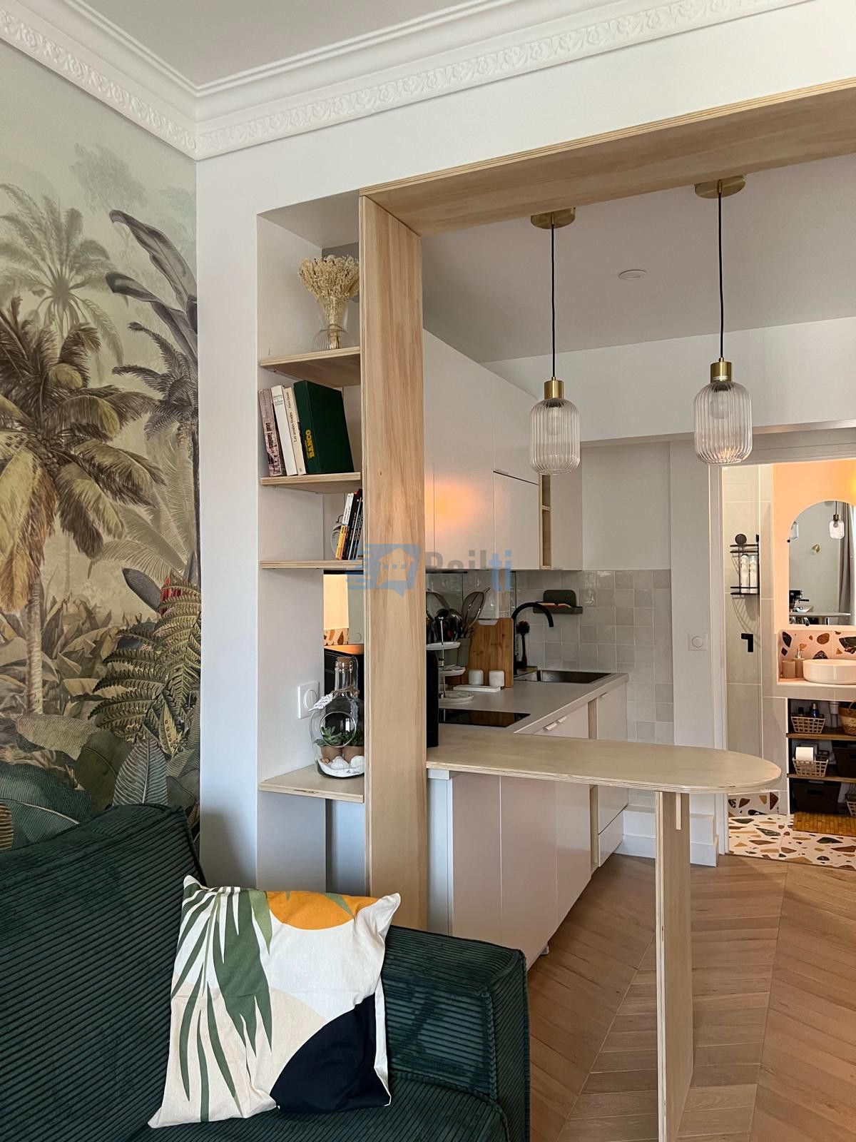 Charming studio sublet